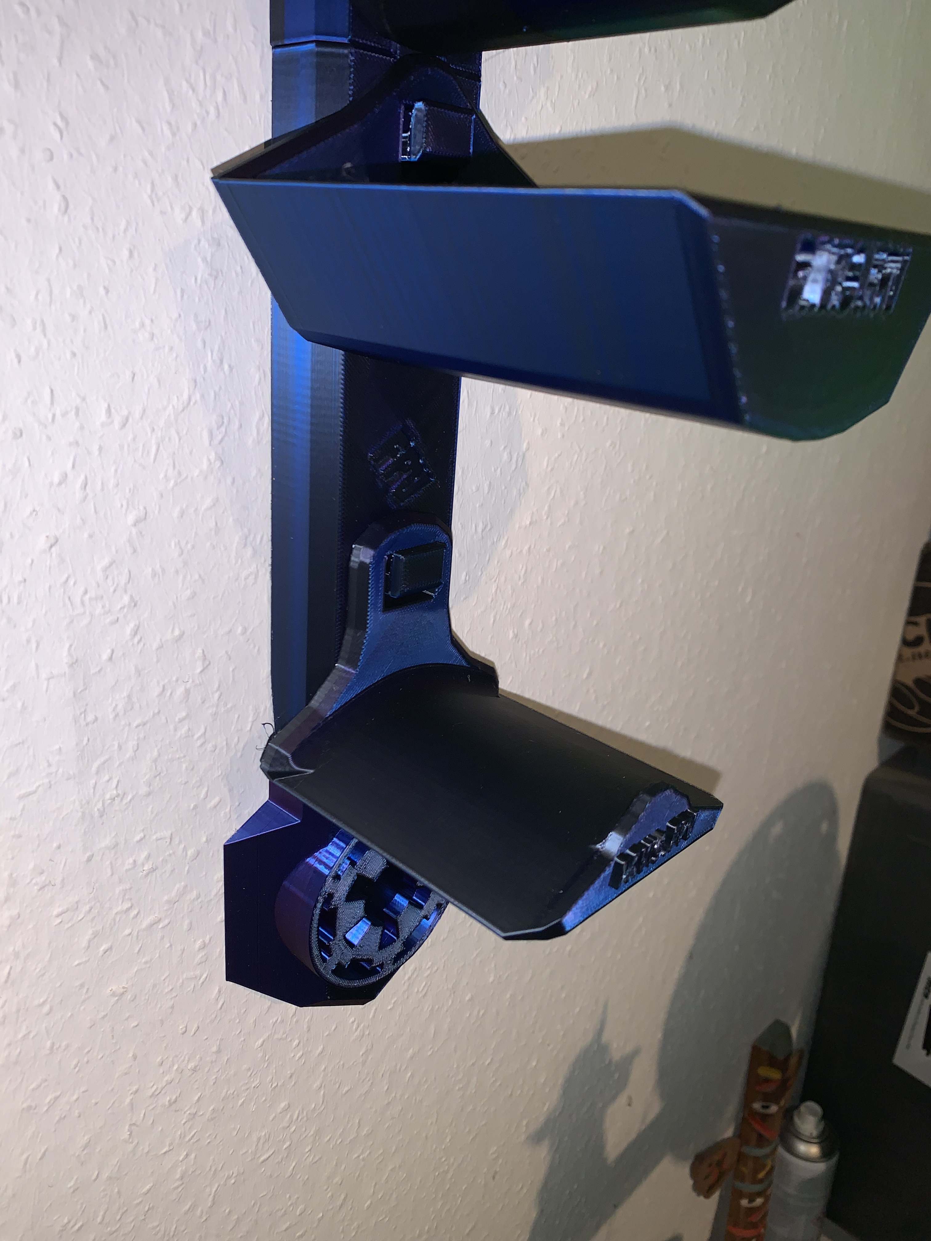 Modular FPV quadcopter wall mount system by Davis_FPV - Thingiverse