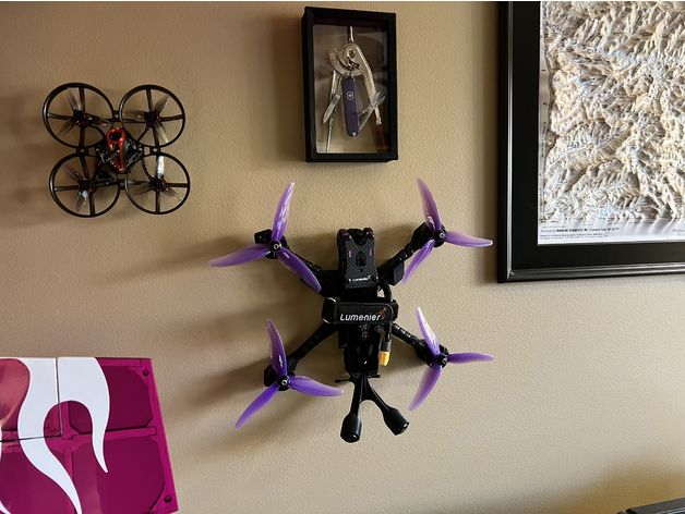 FPV Quadcopter Wall Mount (QAV-S 2 or similar 5 Inch Drone) by BDex ...